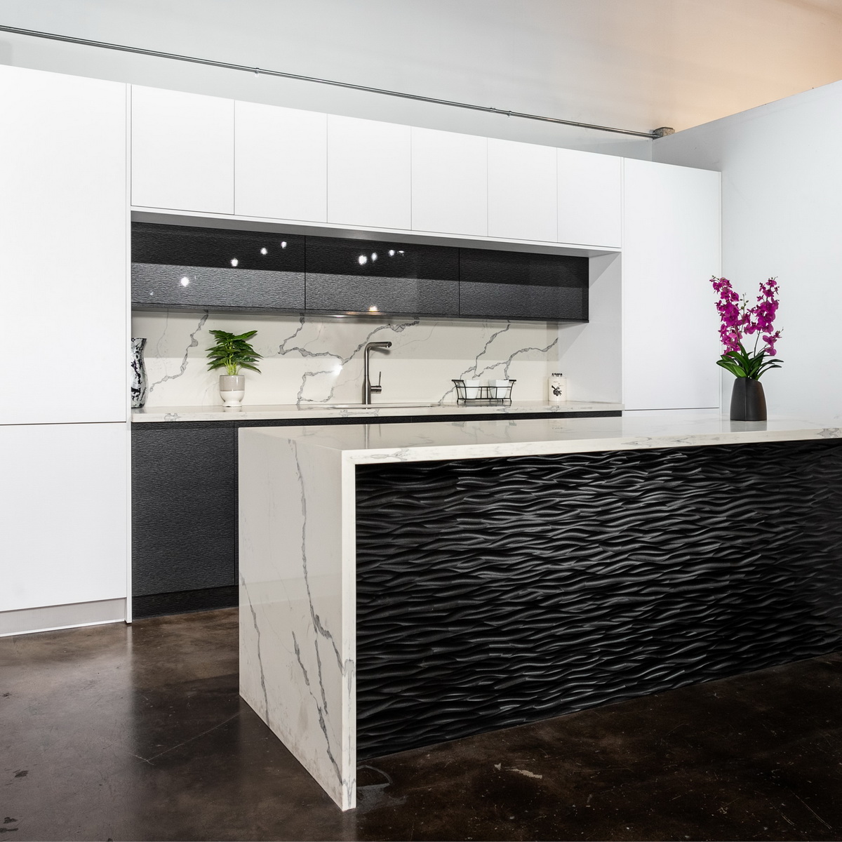 How To Choose A Countertop To Complement Your Cabinets